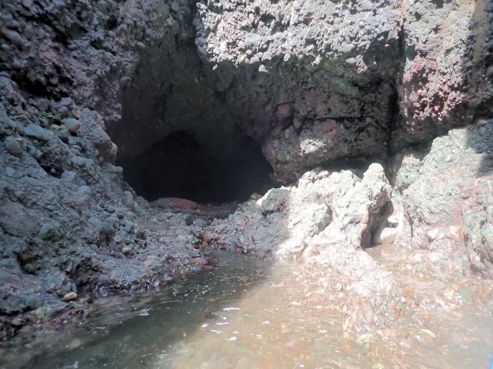 *cave (N end of Powie's Slough) - Scottish Cave and Mine Database Site ...